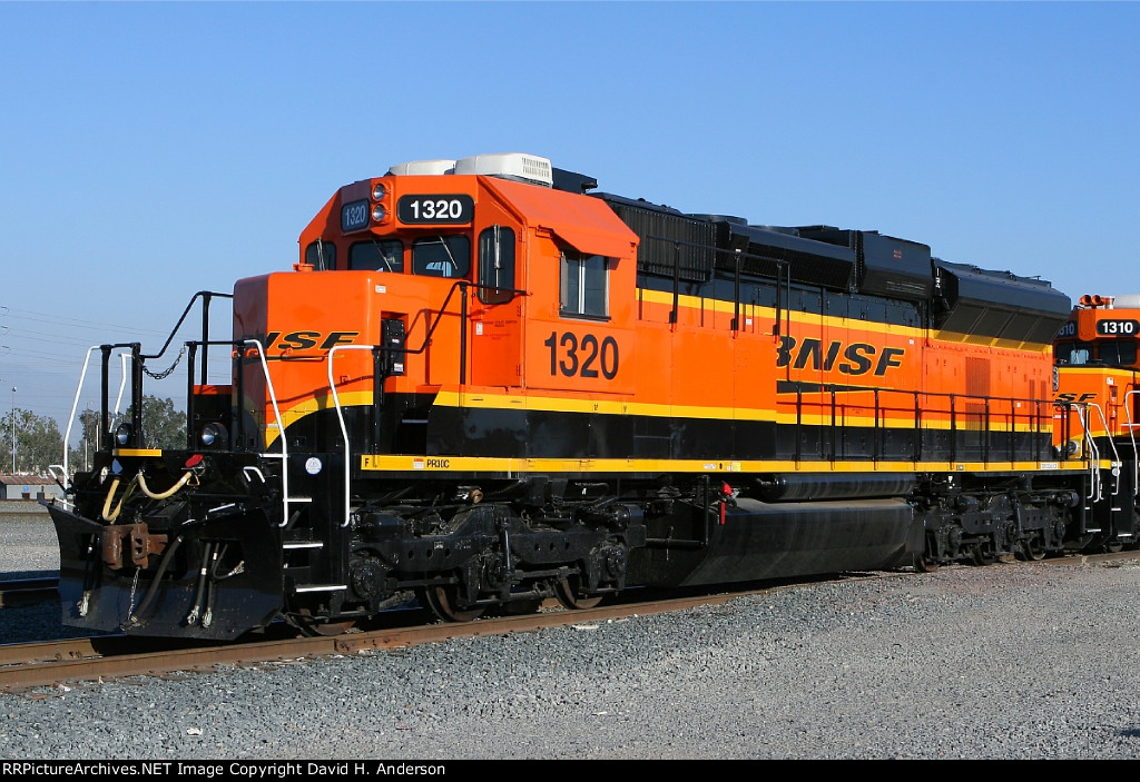 BNSF 1320